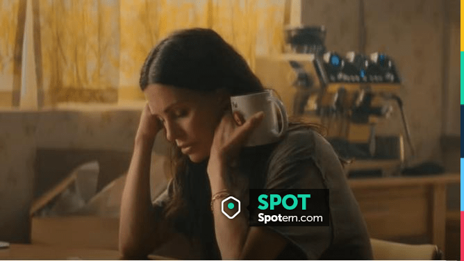 Gorjana Parker Bracelet worn by Patricia 'Pat' Phelps (Courteney Cox ...