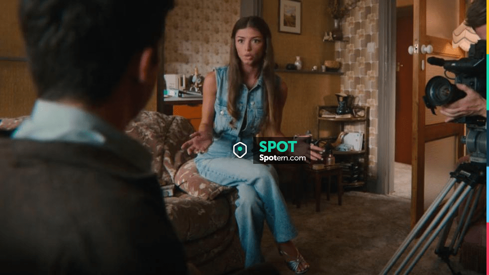 Forever 21 Cut Out Sleeve­less Jump­suit worn by Ruby Matthews (Mimi Keene) as seen in Sex ...