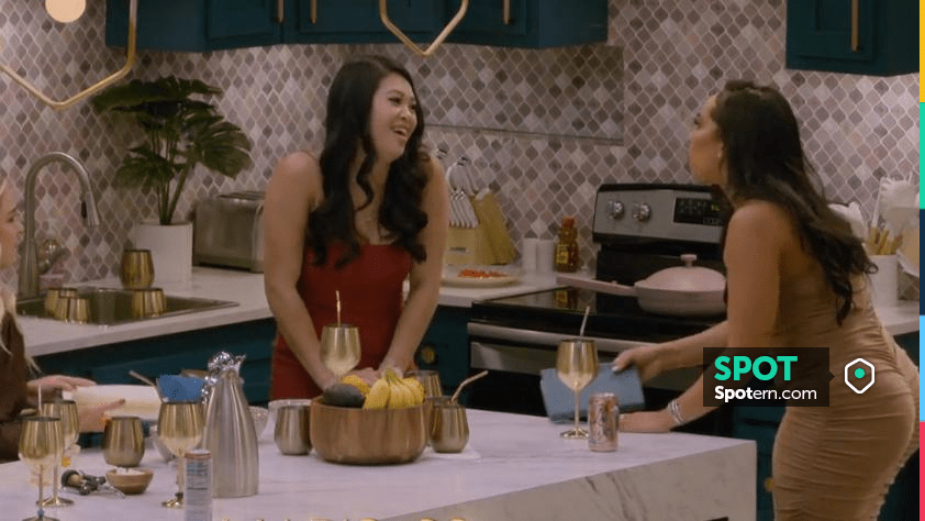 Oh Polly Can't Ruche Perfection Square Neck Midi Dress worn by Erica ...