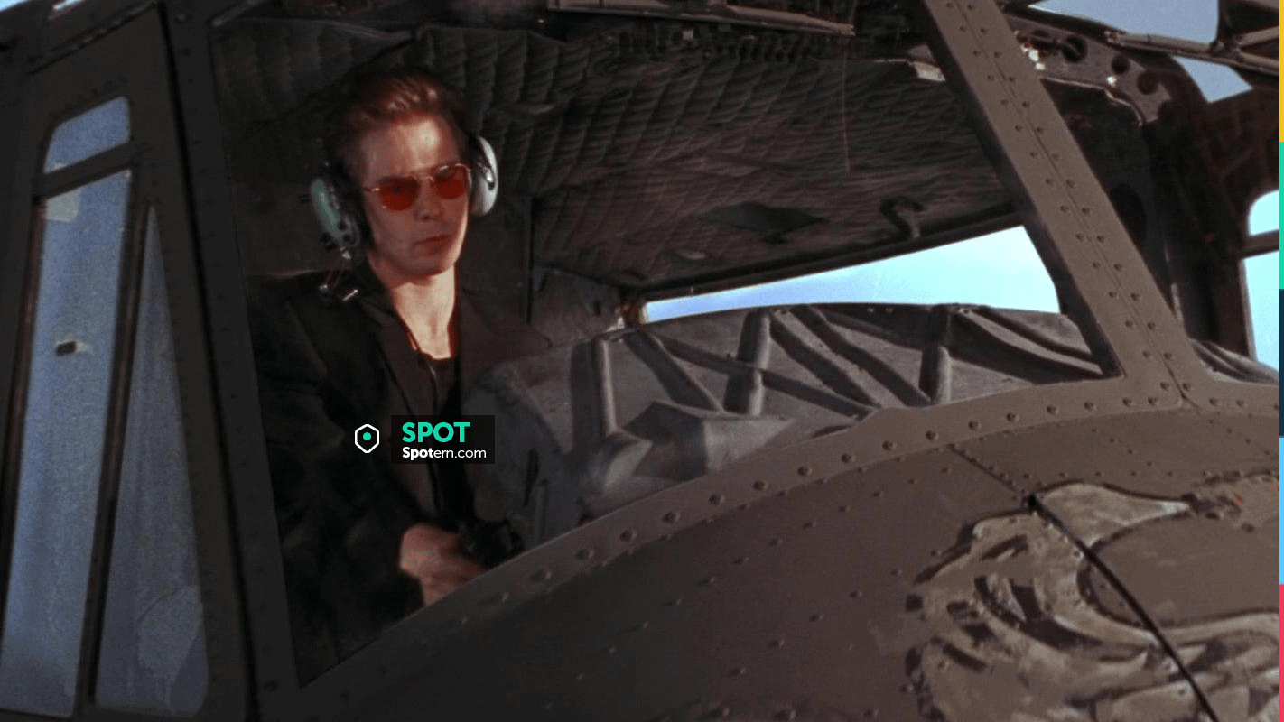 Costume de méchant porté par Eric Knox (Sam Rockwell) dans le film ...