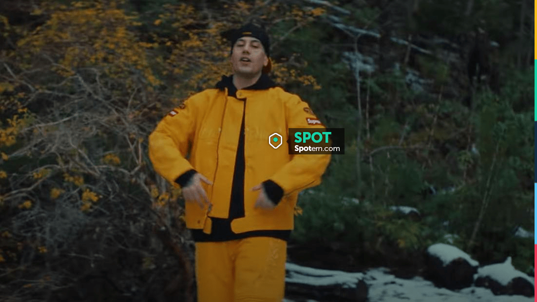 Supreme x Vanson Leathers Yellow Denim Jacket porté par Duki dans DUKI ...