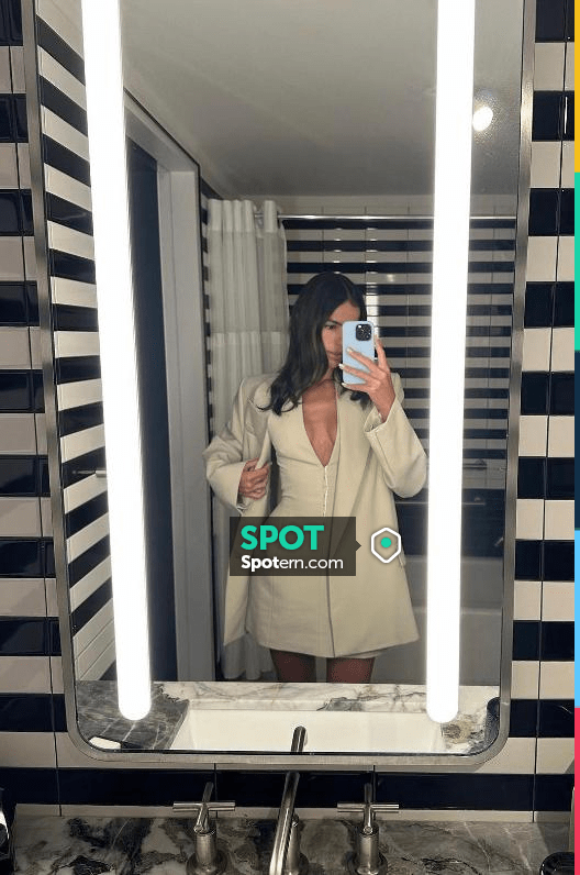 Camilla and Marc Petra Blazer worn by Bruna Marquezine on her Instagram post on September 22 ...