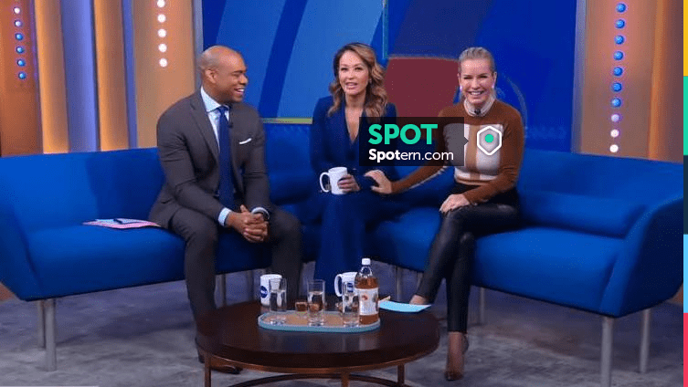 Chloe Light Wool Intarsia Fitted Turtleneck Colorblock Sweater worn by ...