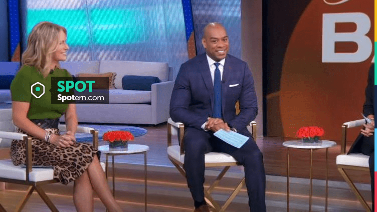 Loewe Anagram Embroidered Ribbed Sweater worn by Jennifer Ashton as ...