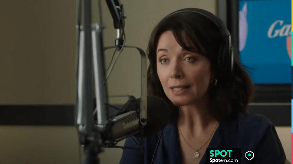 Equipment Adalyn Blouse worn by Samantha Louise 'Lou' Fleming (Michelle ...