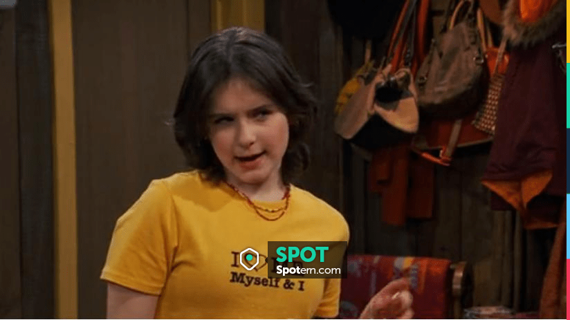 Urban Outfitters I Heart Me My­self & I Ba­by Tee worn by Winnie Webber ...