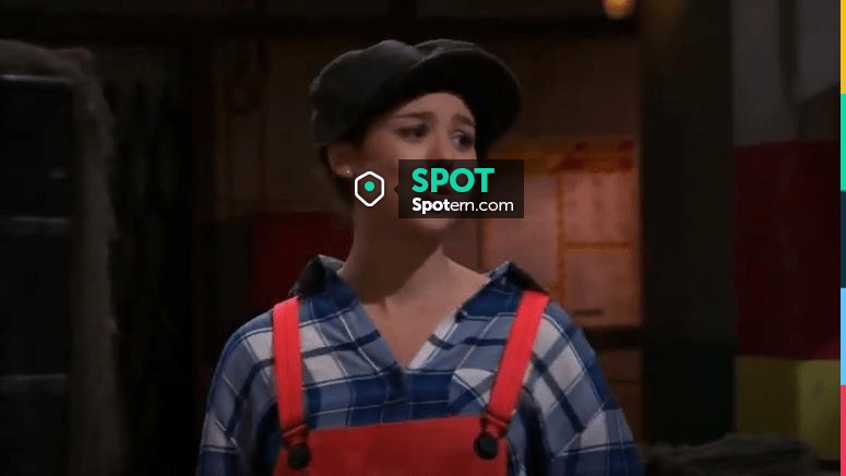 Earrings worn by Phoebe Thunderman (Kira Kosarin) in The Thundermans ...