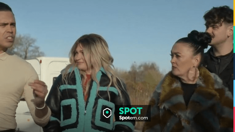 Glamorous Black Green Cropped Shearling Trim Coat worn by Sugar (Joanna ...