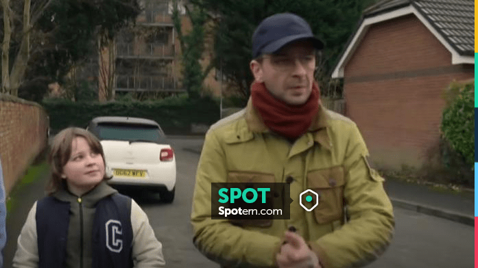 Barbour Green Oth­er Ma­te­ri­als Out­er­wear Jack­et worn by Vinnie O ...