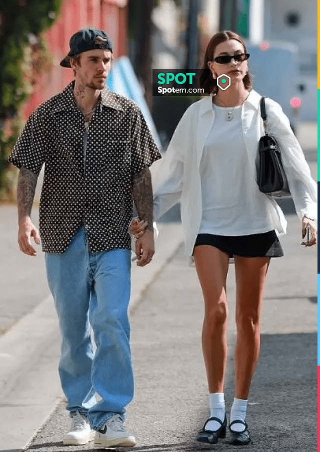 Bottega Veneta Small Drop Earrings worn by Hailey Baldwin in West ...