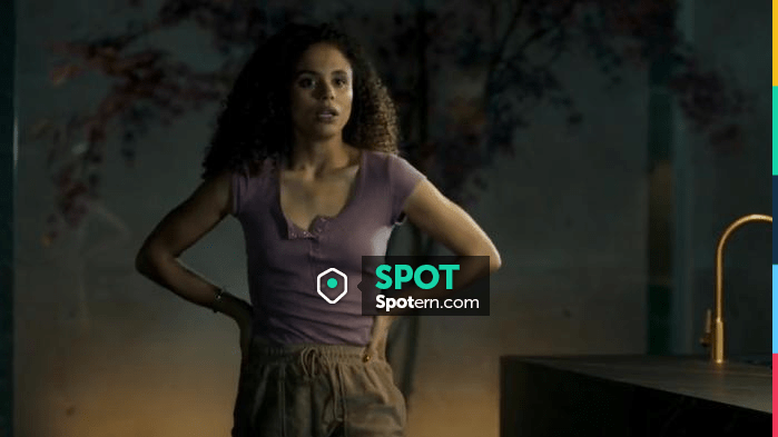 Free People One of the Girls Baby Tee worn by Emma (Jessica Plummer) as ...