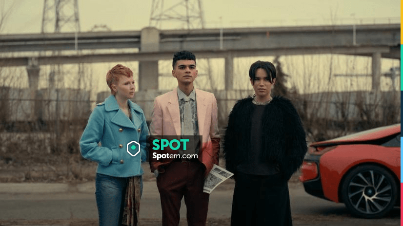 Smythe Notched-Lapels Double-Breasted Jacket worn by Police Sergeant ...