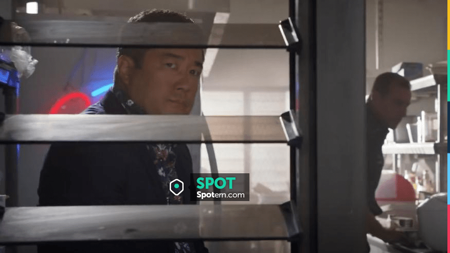 Jared Lang Flo­ral Print Shirt worn by Detective Gordon Katsumoto (Tim ...