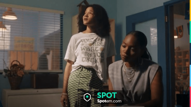 Lisa Says Gah Robyn High Waist Ankle Straight Leg Jeans worn by Jill ...