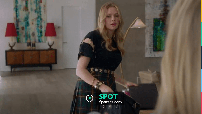 Burberry Wadi­ge Plaid Wrap Skirt worn by Kyler Norris (Karis Cameron ...