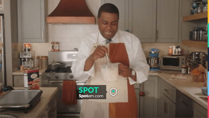 Anthropologie Trudy Apron worn by Kenan Williams (Kenan Thompson) as ...