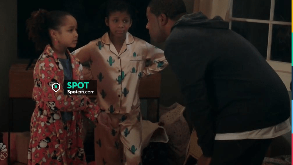 Candy Pink Fleece Panda Robe worn by Bridget Williams (Dannah Lane) as ...