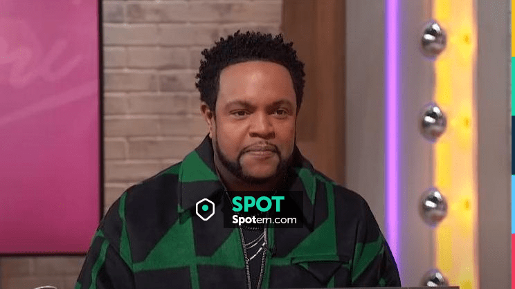 Fashion Nova Arnold Felt Jacquard Cropped Jacket worn by Jawn Murray as seen in Sherri on ...