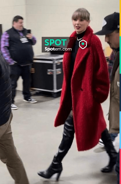 Cartier Yellow Gold Agrafe Herringbone Twisted Rope worn by Taylor ...