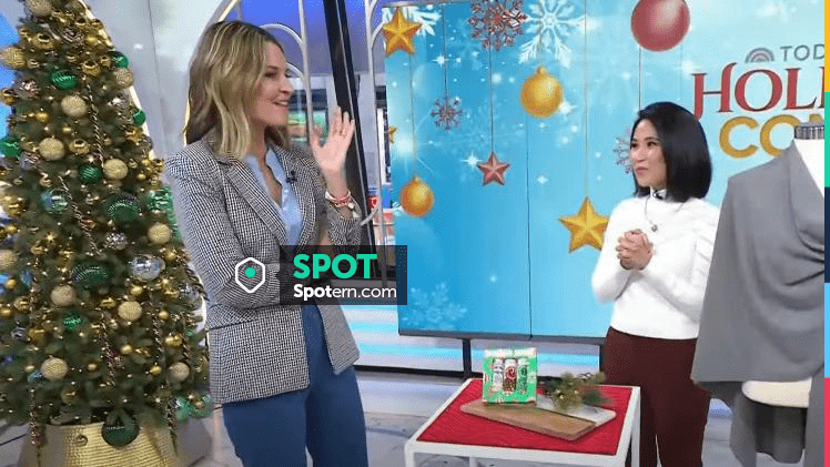 Veronica Beard Berkshire Houndstooth Dickey Jacket worn by Savannah ...