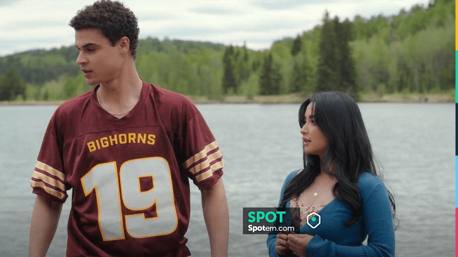 American Eagle Floral red/white Crop Top worn by Ruby(Kayla Heller) as ...