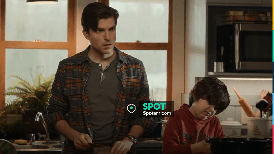 Mango Checked Flan­nel Shirt worn by Will Walter (Johnny Link) as seen ...