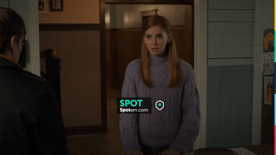 Pull Vince Aran porté par le Dr Katherine Walter (Sarah Rafferty) comme ...
