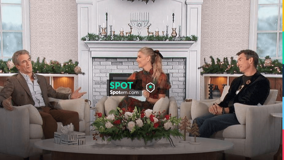 Alice + Olivia Coletta Dress in Cloud Floral Bordeaux worn by Amanda ...