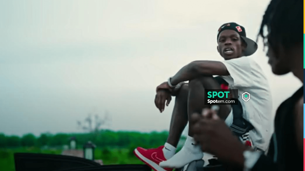 Philcos Mya T-Shirt worn by Quando Rondo in CASH (Official Video ...