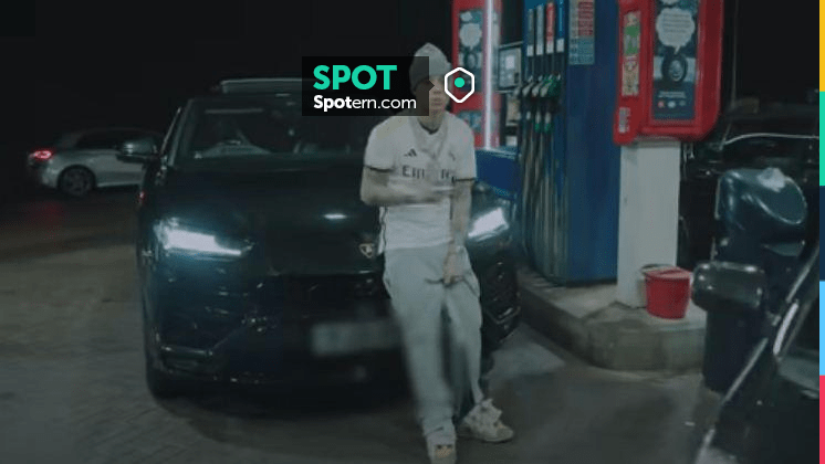 Supreme x Stone Island Grey Compass Patch Beanie (FW23) worn by Central ...