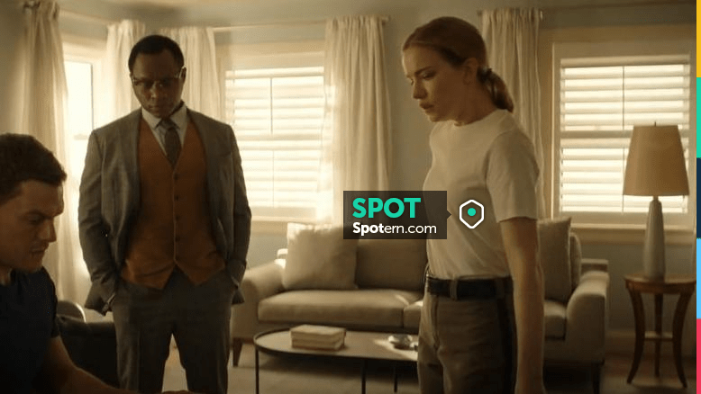 Madewell Northside Vintage Tee worn by Roscoe Conklin (Willa Fitzgerald ...