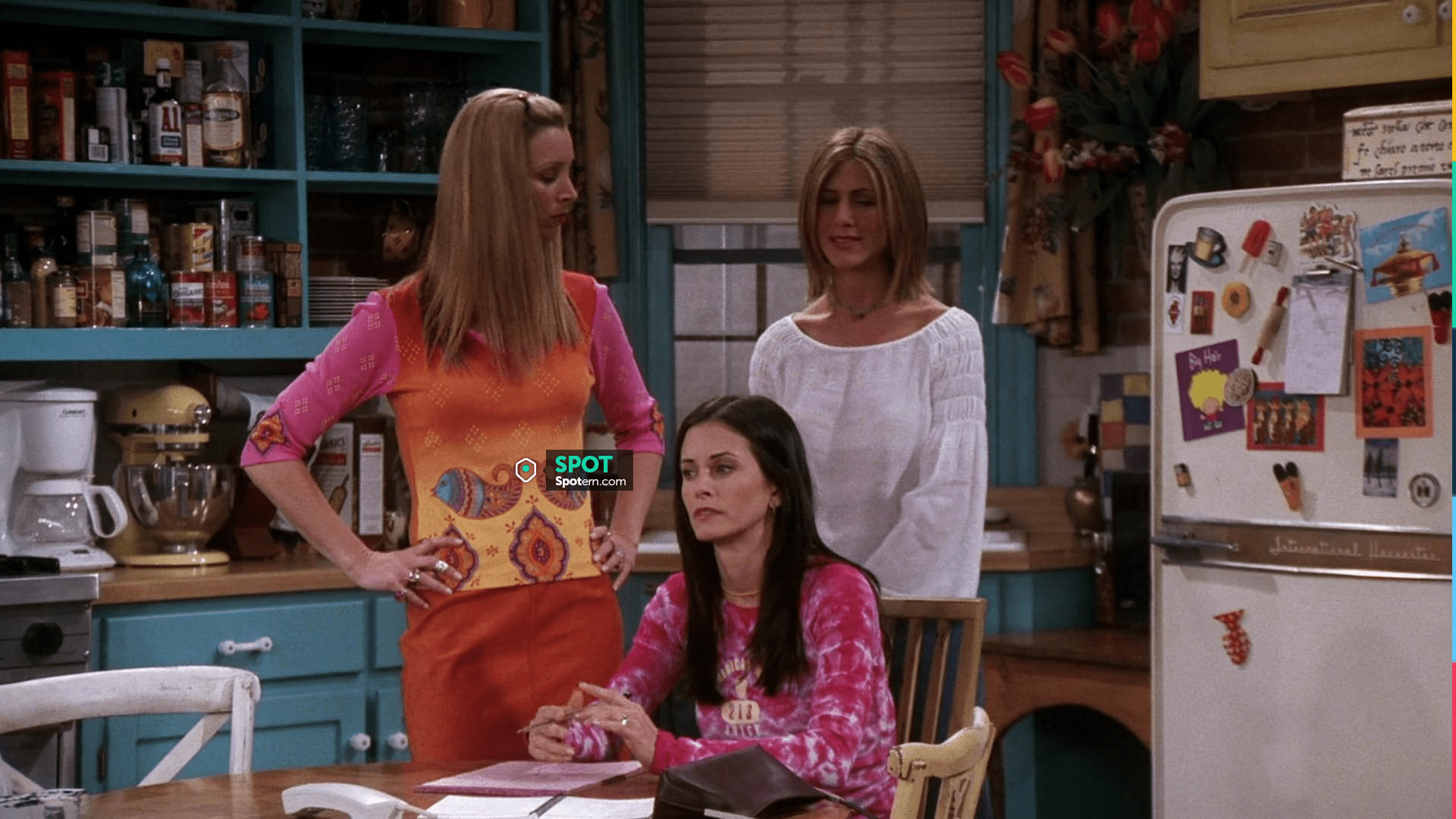 Pink and Orange Fish Top worn by Phoebe Buffay (Lisa Kudrow) as seen in ...