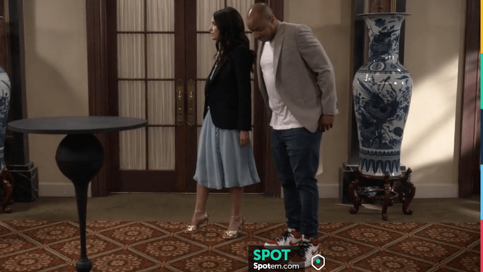 Air Jordan 1 Retro High OG portée par Trey Taylor (Donald Faison) dans ...