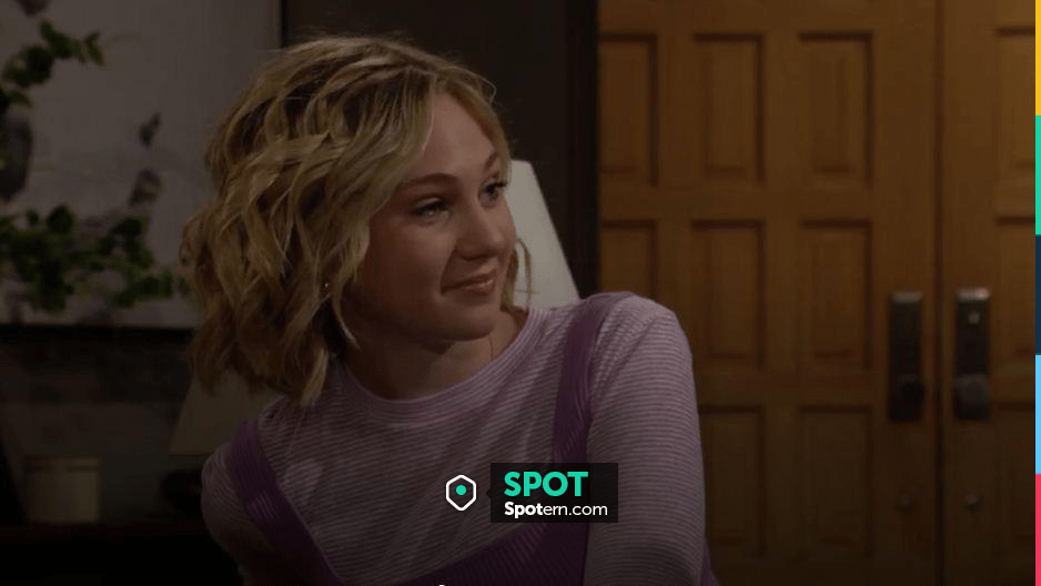 Vince Micro Stripe Crewneck Top worn by Lucy Romalotti (Lily Brooks O ...