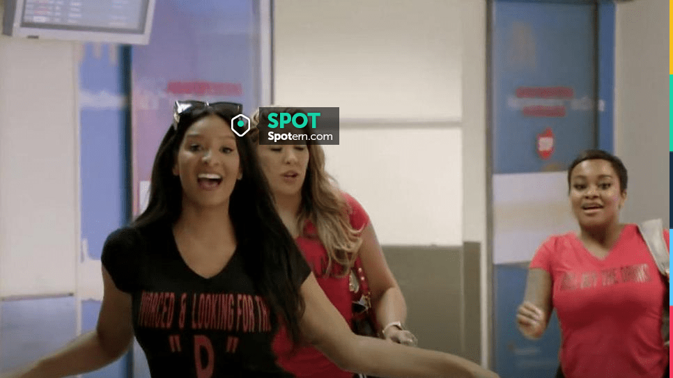 Saint Laurent Black Sl M119 Cat-eye Sunglasses worn by Chantel Everett ...