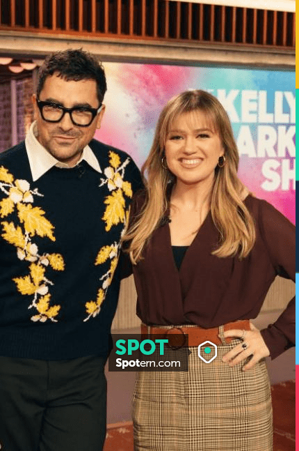 B Low The Belt Molly Suede Belt worn by Kelly Clarkson at The Kelly ...