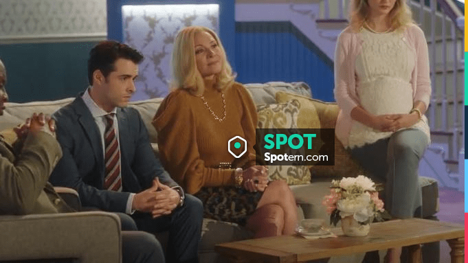 Ulla Johnson Tatum Sweater worn by Margaret Monreaux (Kim Cattrall) as ...