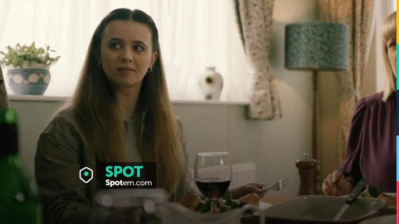 Zara Linen Blend Cropped Jack­et worn by Laura Stone (Jessica Rhodes ...