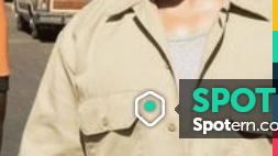 Chemise beige porté par léon de snowfall of Leon Simmons (Isaiah John ...