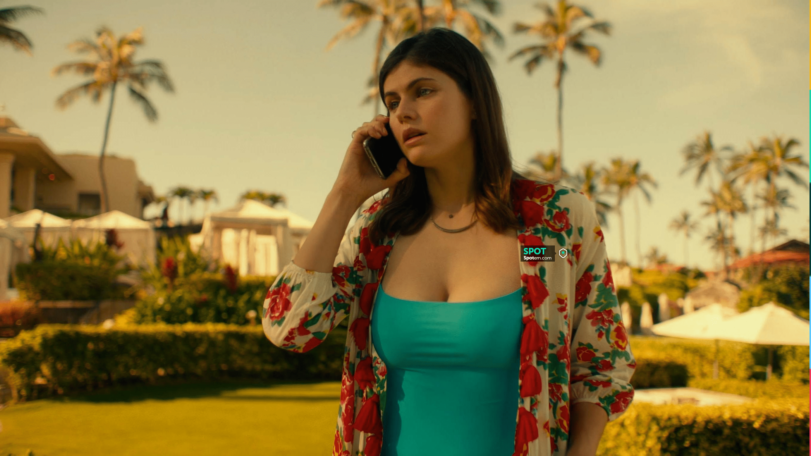 Wardrobe Of The White Lotus Rachel Patton Alexandra Daddario Wears