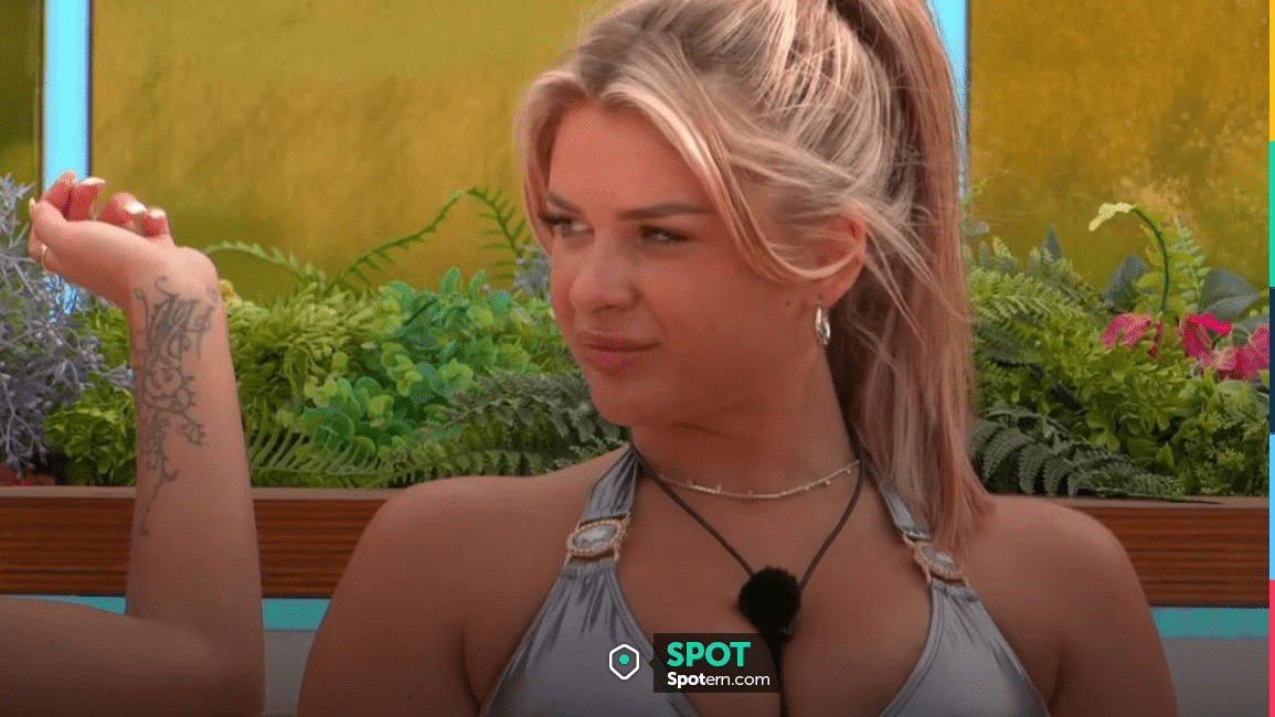 Moda Minx x Amber Jepson Amour Crystal Bikini porté par Georgia ...