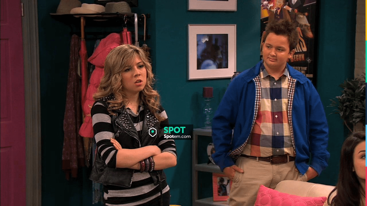 Tasha Polizzi Faux Leather Vest worn by Sam Puckett (Jennette McCurdy ...