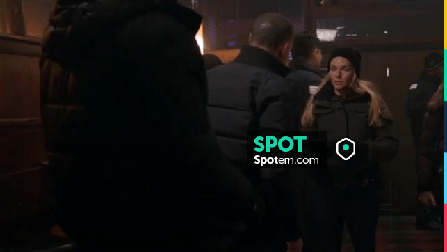 Chaqueta Nini de Outdoor Survival Canada usada por Hailey Upton (Tracy ...