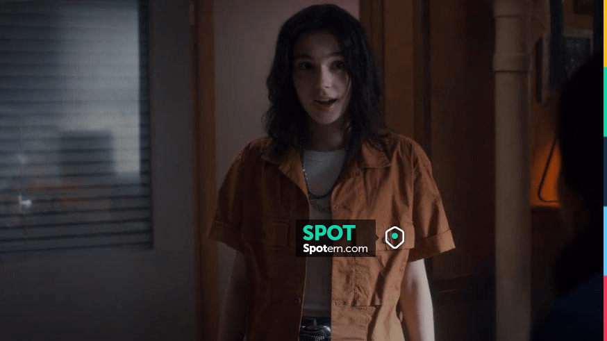 Gap Ripstop Utility Shirt worn by Casey Goodwin (Vaughan Murrae) as ...