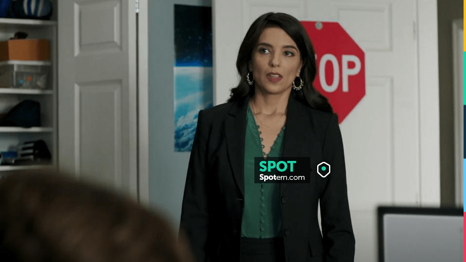 Theory Carissa Blazer worn by Naz (Saba Homayoon) as seen in Chad ...