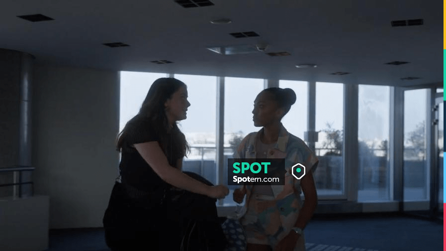 Forte Forte Short-Sleeve But­ton-Fas­ten­ing Jack­et worn by Cece Parker-Jones (Hailey Romain ...