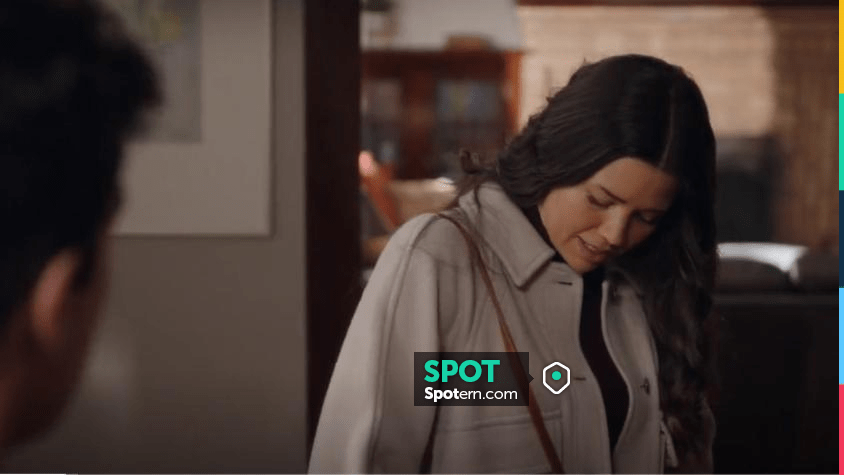 Chaqueta Reiss Syden usada por Kate Hawthorne (Meredith Garretson) como ...