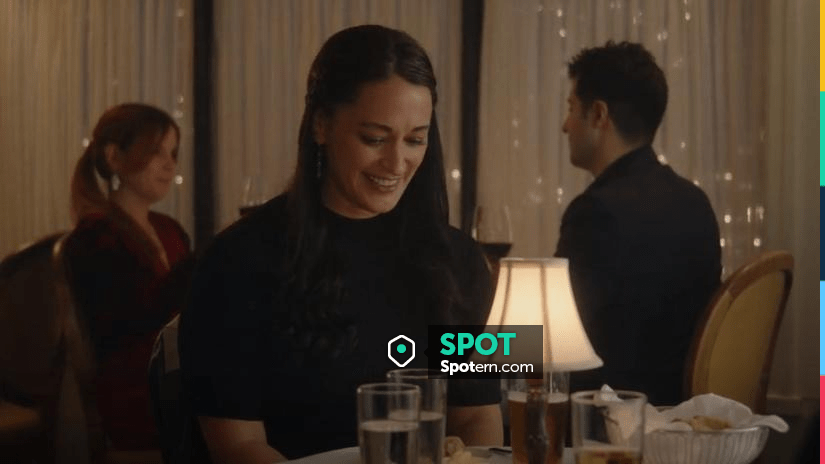 Robe à col roulé en viscose stretch côtelée Michael Kors portée par ...