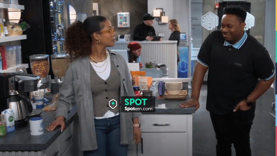 Babaton Deniro Vest worn by Courtney (Skye Townsend) as seen in The ...