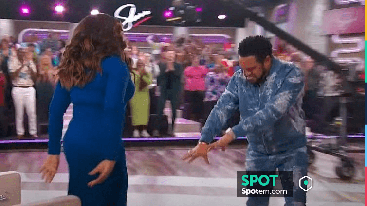 Fashion Nova Cloud 9 Textured Slim Flare Carpenter Jeans worn by Sherri ...